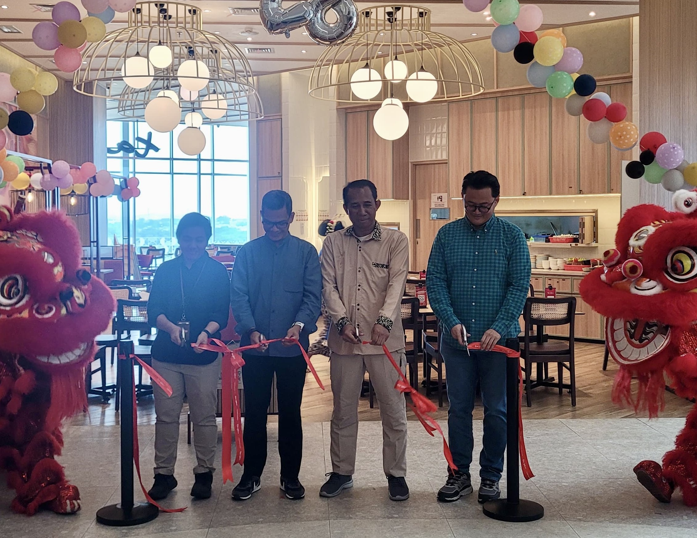 Dapur Solo dan Ta Wan Buka Outlet Baru di Living World Kota Wisata ...